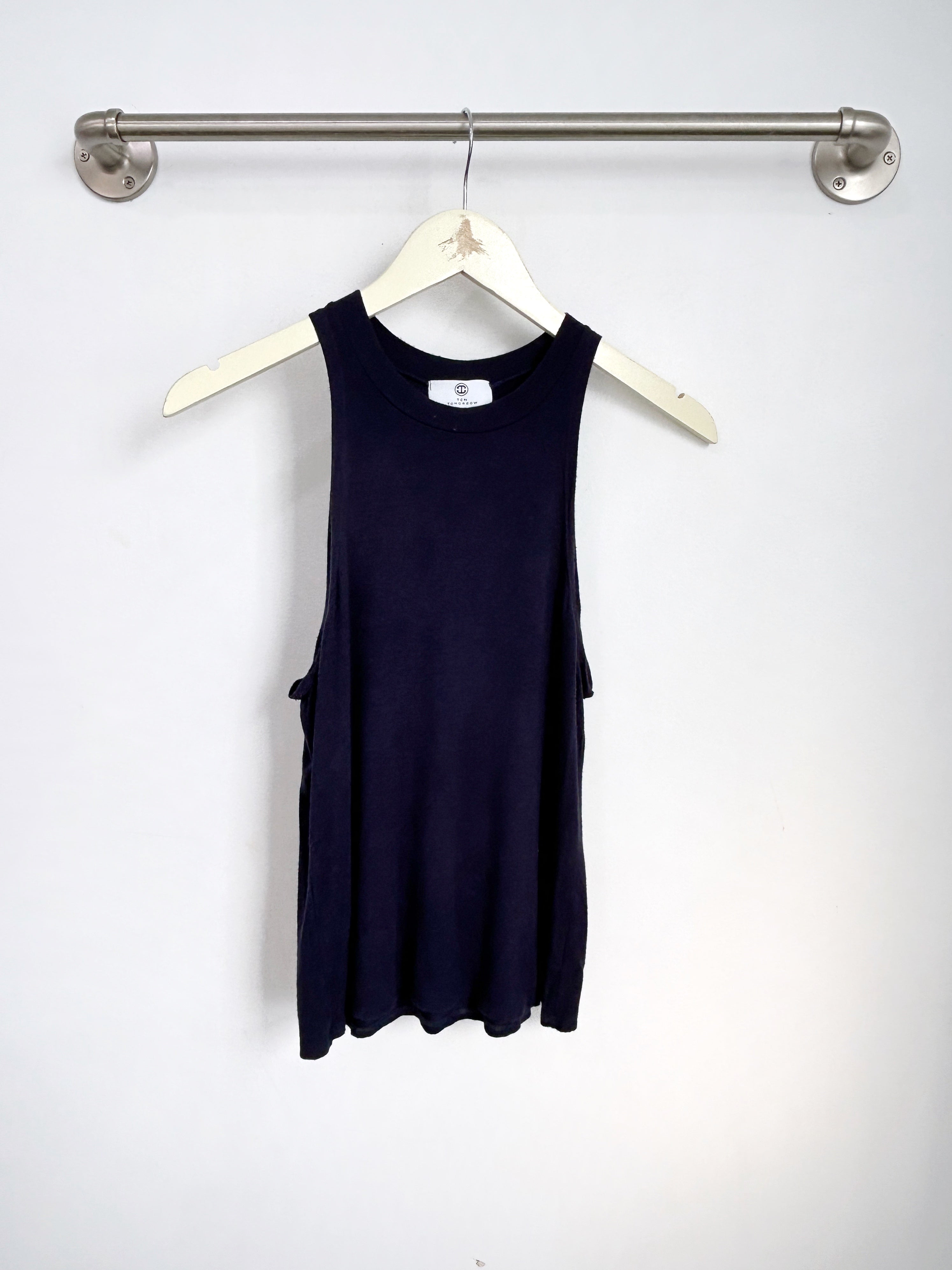 Logan Tank (Navy) -M – Ten Tomorrow