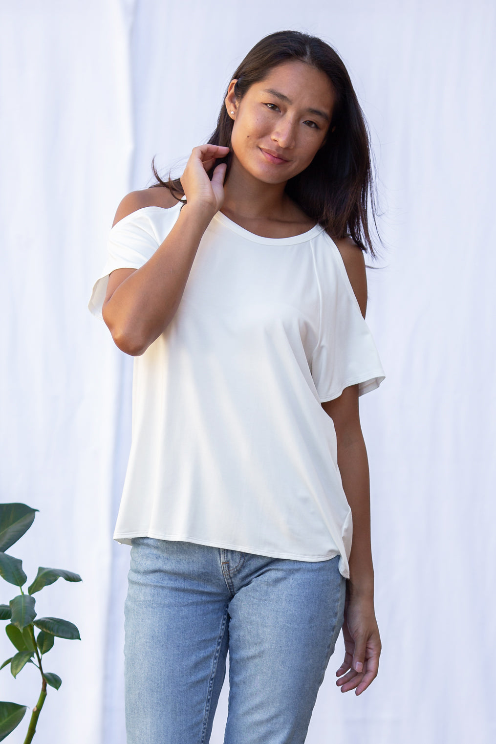 Jennifer Cold Shoulder Top (Ivory) – Ten Tomorrow